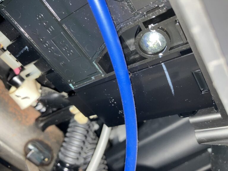 キャリイトラック DA63T エアコンが効かない エアコンスイッチ 軽トラのエアコン修理 動作不良 | 廃車や事故車の買取はブラザー | 姫路 ...